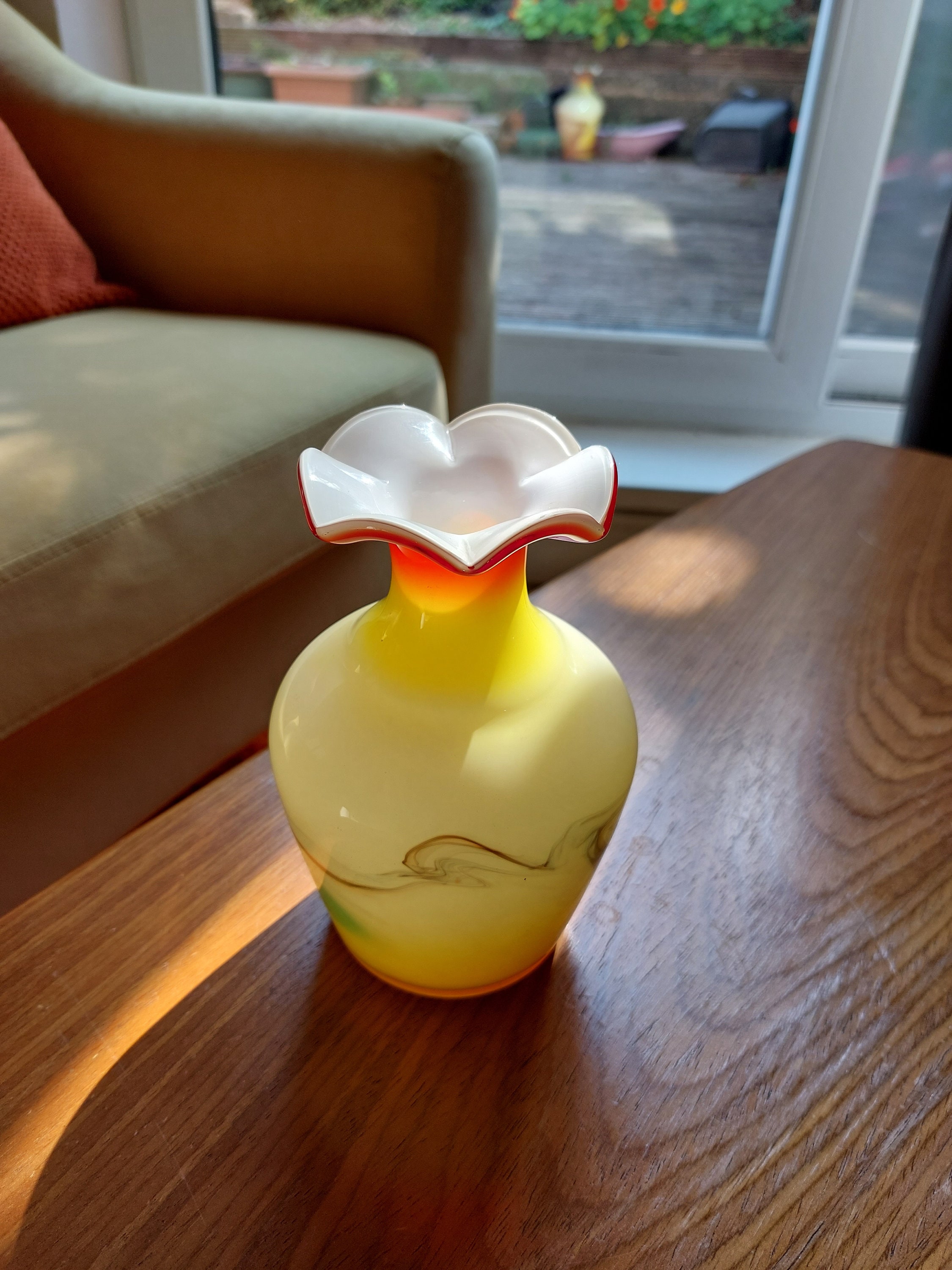 Mid-century Dalian Art Glass Vase. Vintage Glassware - Etsy