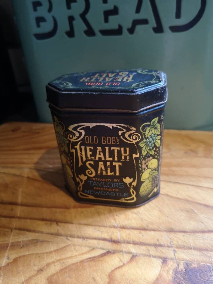 Vintage Old Bob's Health Salts Tin. Collectable Vintage Tin. Vintage ...