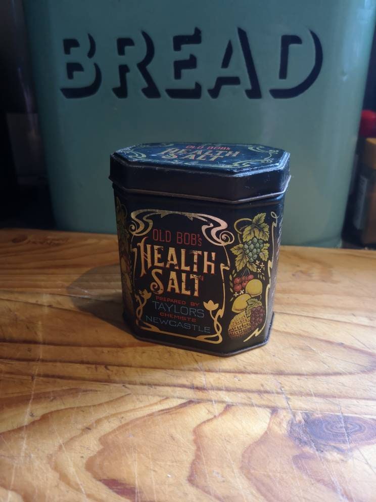 Vintage Old Bob's Health Salts Tin. Collectable Vintage Tin. Vintage ...