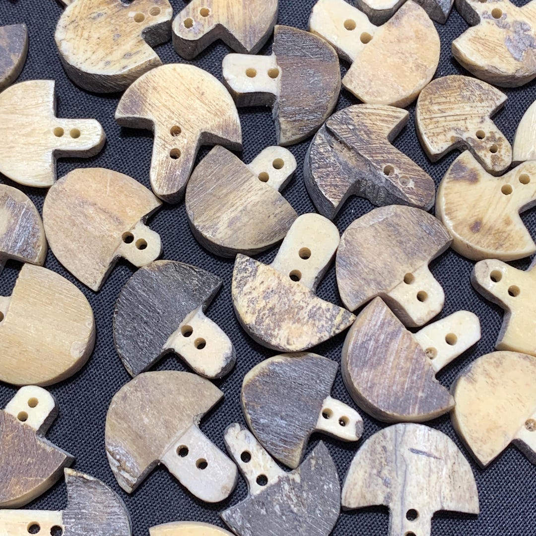 40 Pieces Natural Bone Buttons, Hand Carved Mushroom Buttons, 2 Hole ...