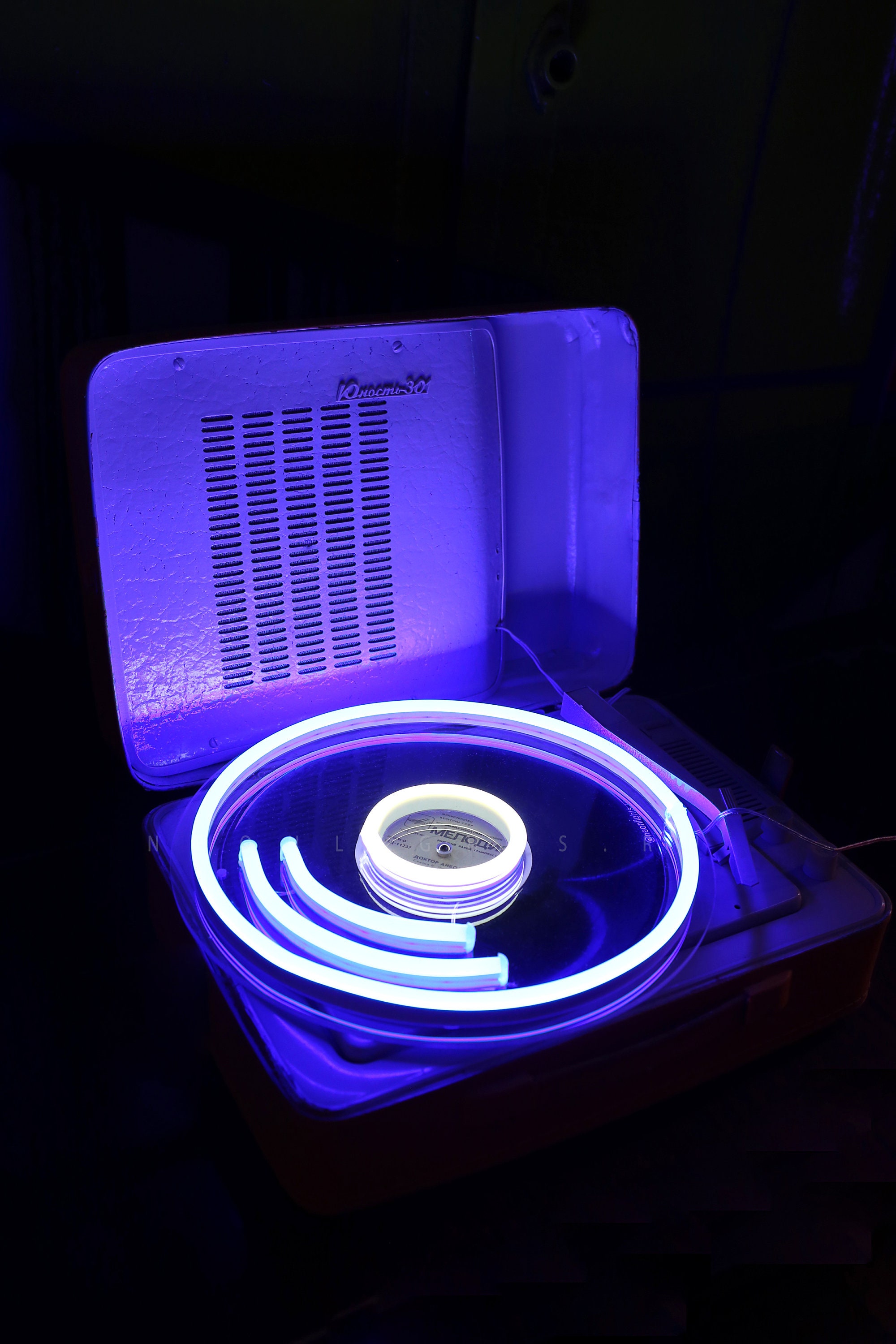 Music neon sign Vinyl record decoration Dj gift Custom vinyl | Etsy