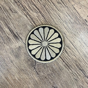 Iron-on Japanese Kamon Samurai Crest Embroidered Patches - Nobunaga Oda ...