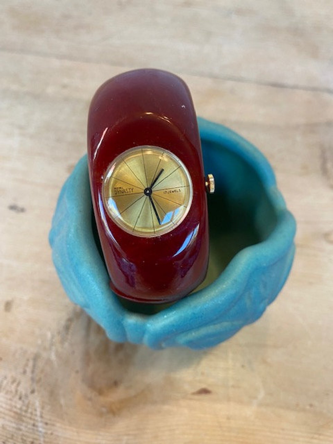 Vintage 1940's Bakelite Royal Dynasty 17 Jewels Self Winding Hinged ...