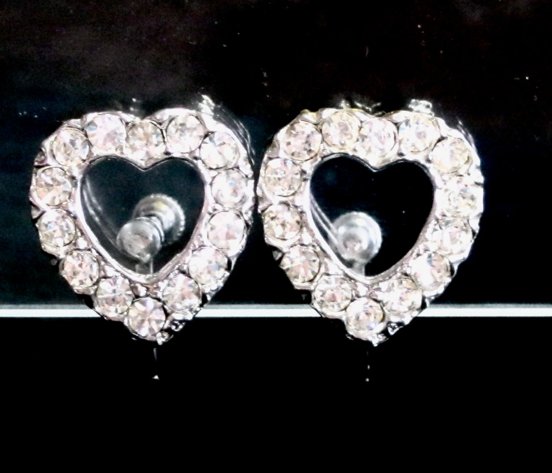 Darling Vintage Peek-a-boo Rhinestone Heart Shaped Screw on Back ...