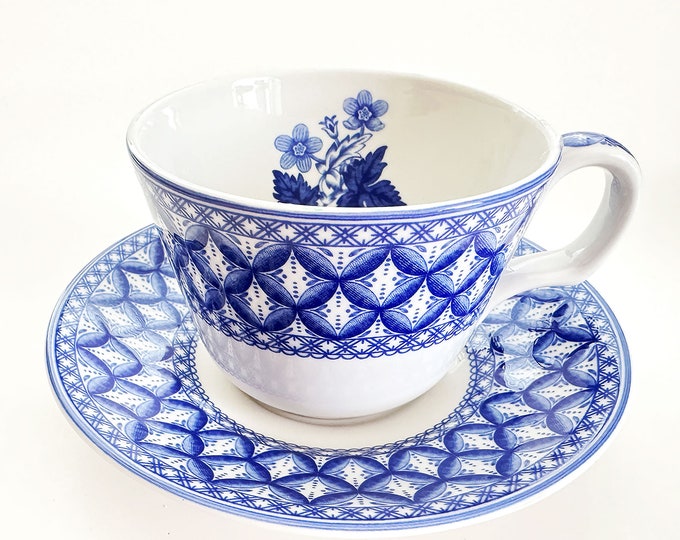 Spode Blue Room Collection Geranium Blue Teacup and Saucer, Spode Tea ...