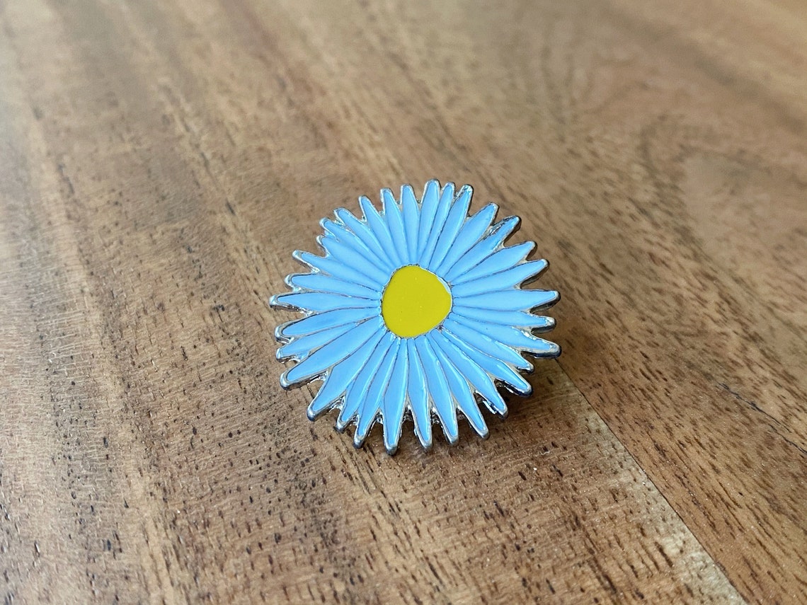 Daisy Pin1.1 Inch Enamel Pin Pin Daisy Applique Daisy | Etsy