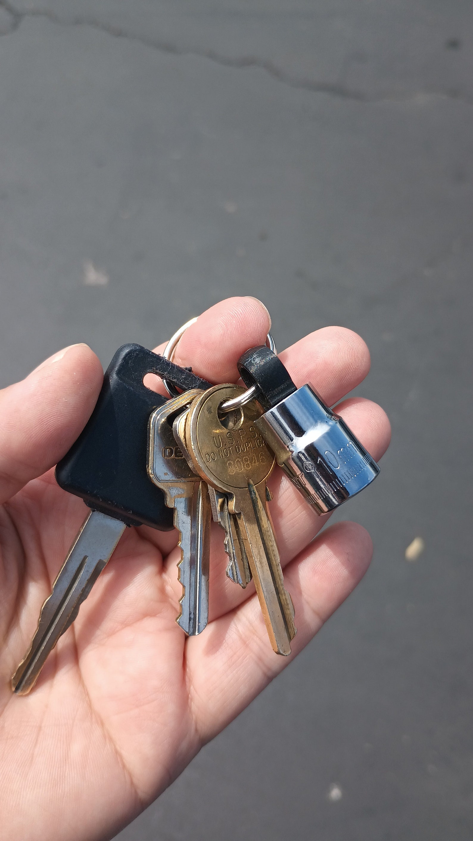Ready to Gift 10mm Socket - Mechanic Keychain - Etsy