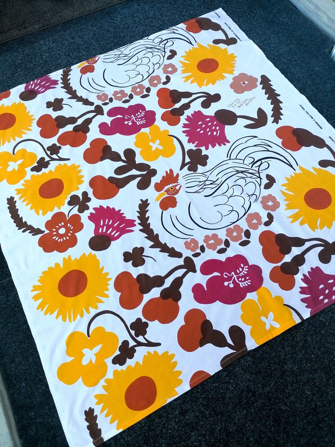 Marimekko Finland CHARLES Multicolour Fabric / Wall Hanging ...