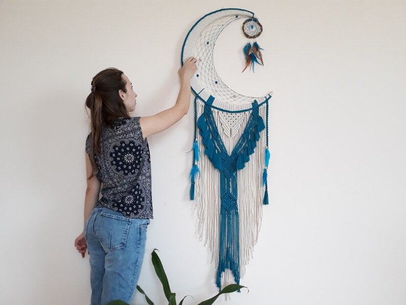 XL Macrame Crescent Moon/ Dreamcatcher/ Moon Macrame Wall | Etsy