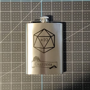Dungeons and Dragons Flask, D&D Flask, D20 Flask, This is How I Roll ...