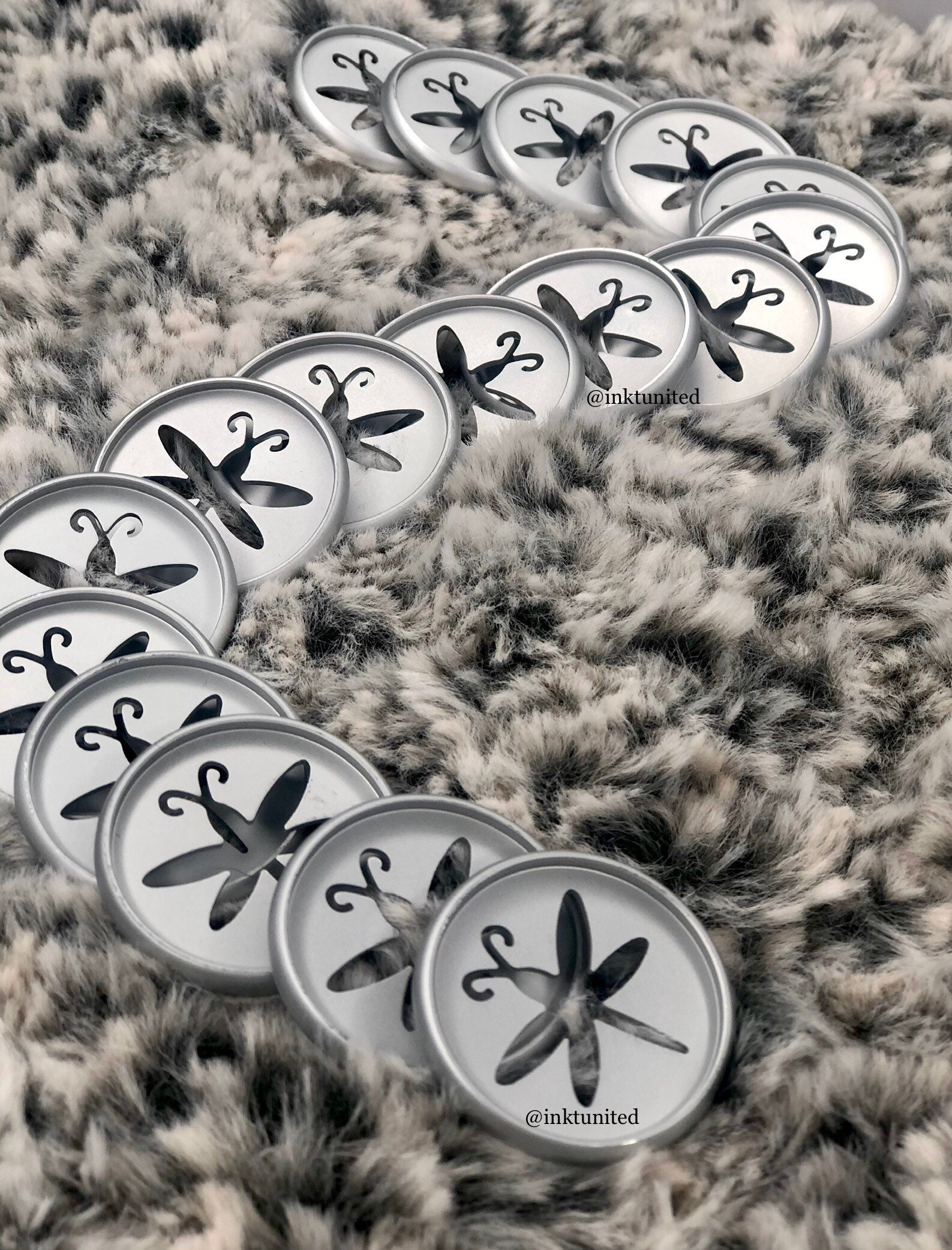 Powder Silver Metal Dragonfly Disc - Etsy