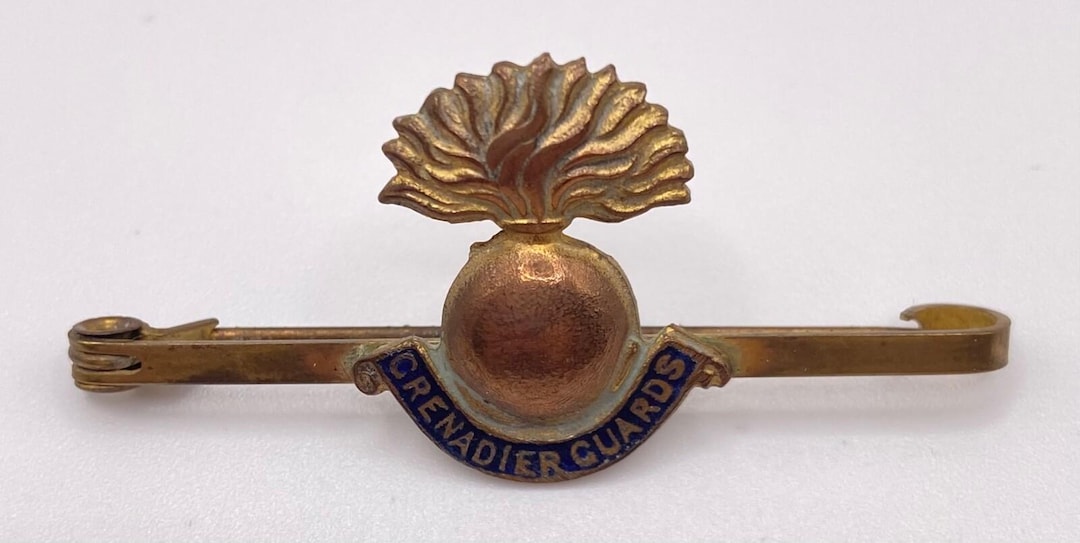 Grenadier Guards Sweetheart Badge / Brooch / Pin - Etsy