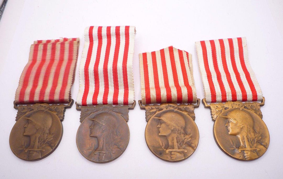France / French 4 X Ww1 Commemorative War Medals 1914 - 1918 ...
