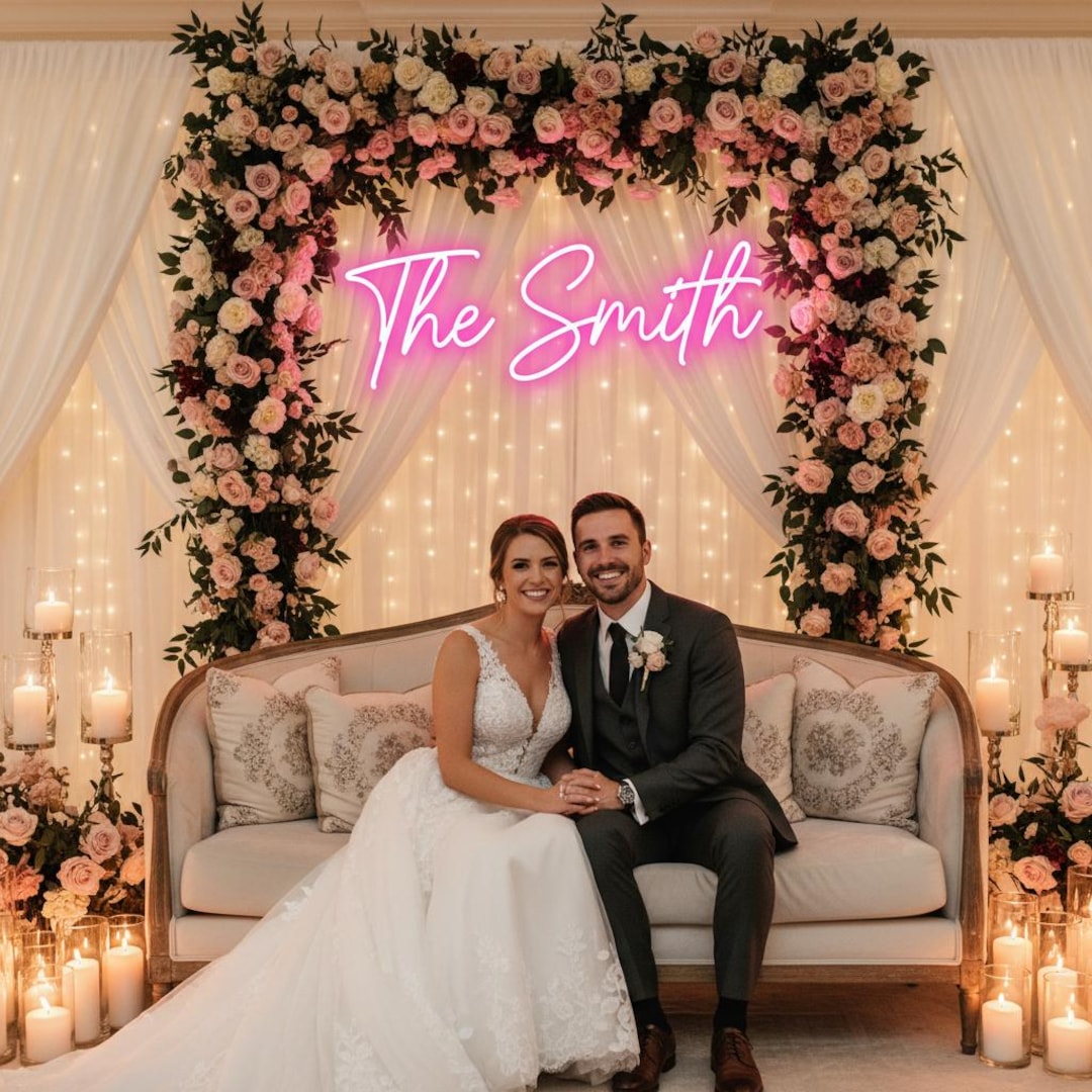Personalized Wedding Surname Neon Sign | Custom Couple Name Neon Light ...