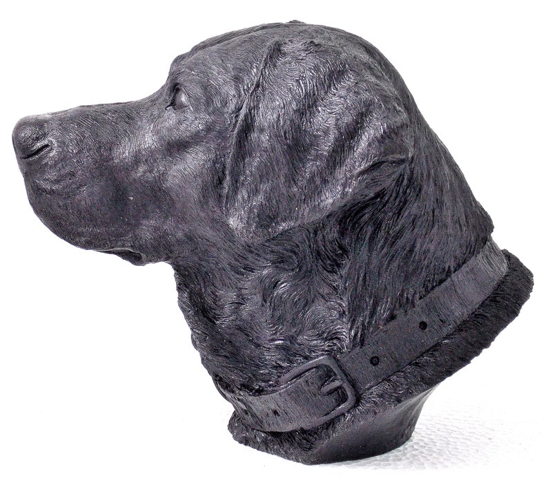 Black Lab Memorial Urn - Etsy