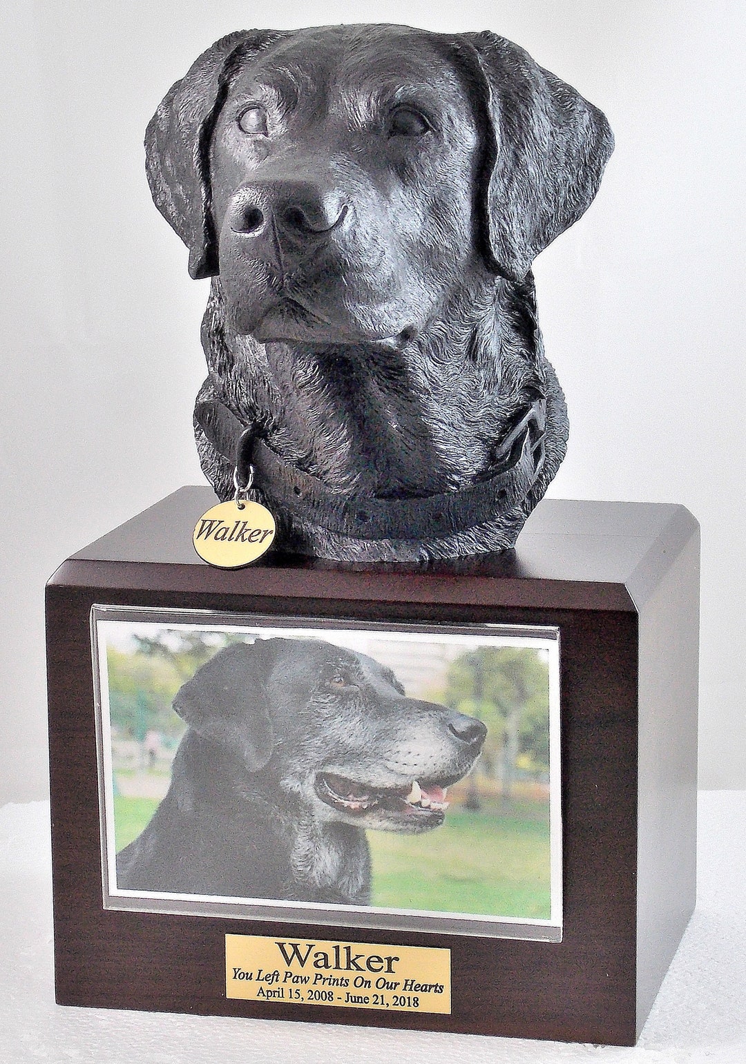 Black Lab Memorial Urn - Etsy
