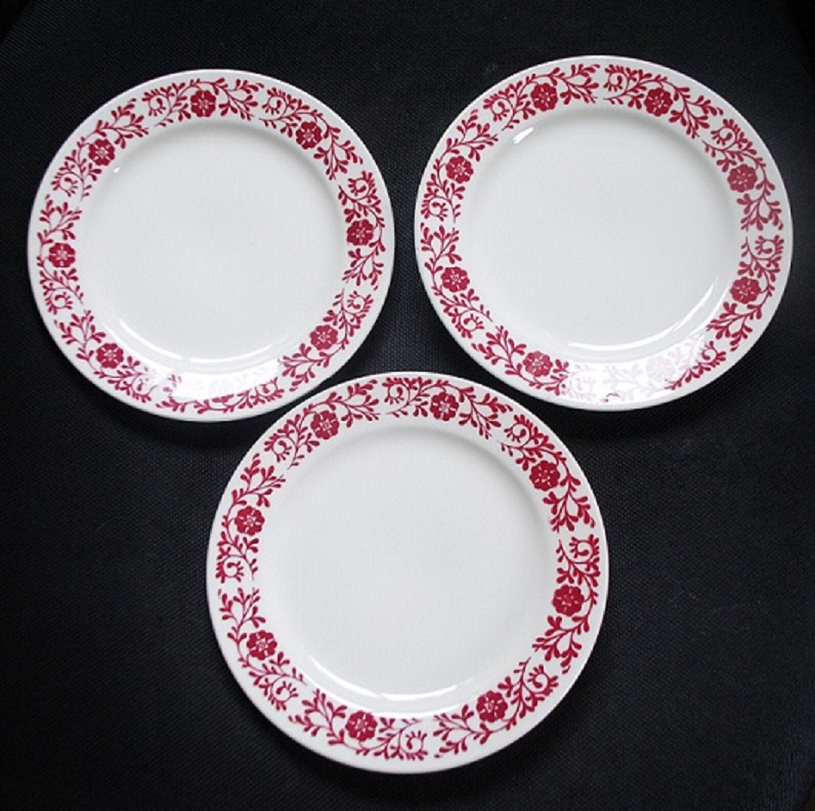 3 Small Homer Laughlin Red & White Floral Plates 6 1/4 C46 N6 - Etsy