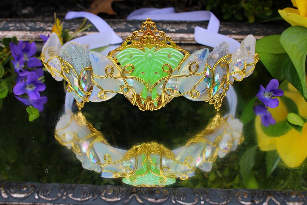 Mto-luna Moth Queen Crown - Etsy