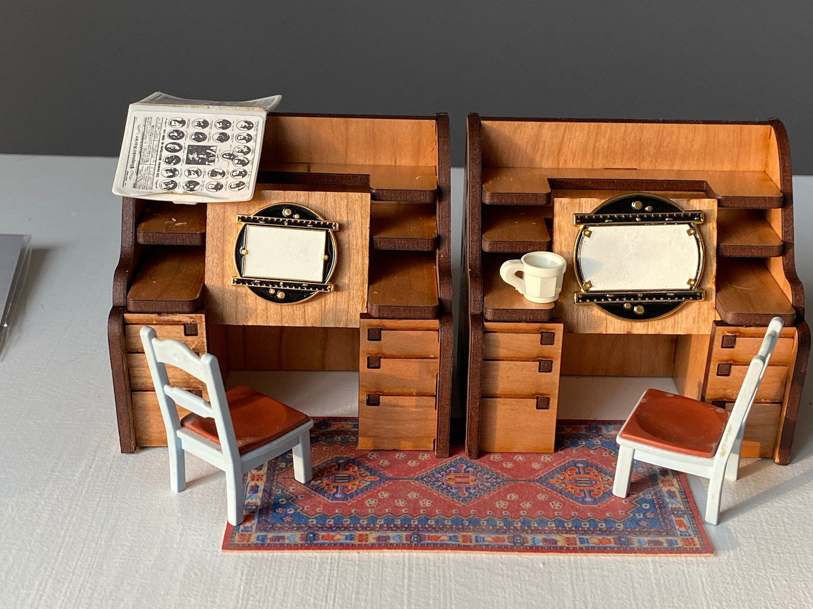 2D Animation Desk Pin Display Miniature Animator Gift - Etsy