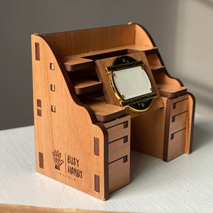 2D Animation Desk Pin Display Miniature Animator Gift - Etsy