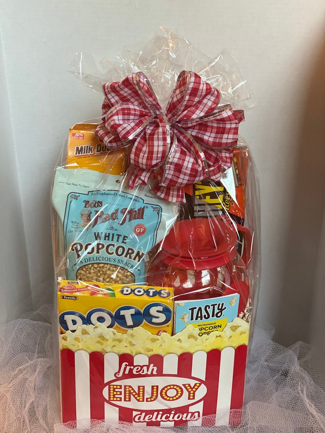 Family Movie Night Gift Basket – Popcorn, Candy & Sweet Treats for ...