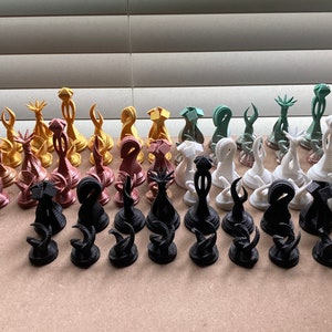 3D Printed Dead Space Inspired Alien Chess Set of 17 - Etsy