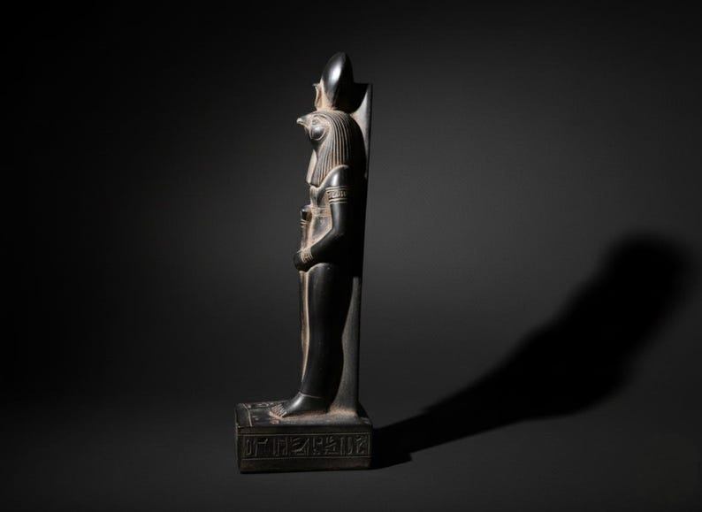 Statue Ra Statue - Horus. Egyptian Sun God, Made in Egypt (17 Inches ...