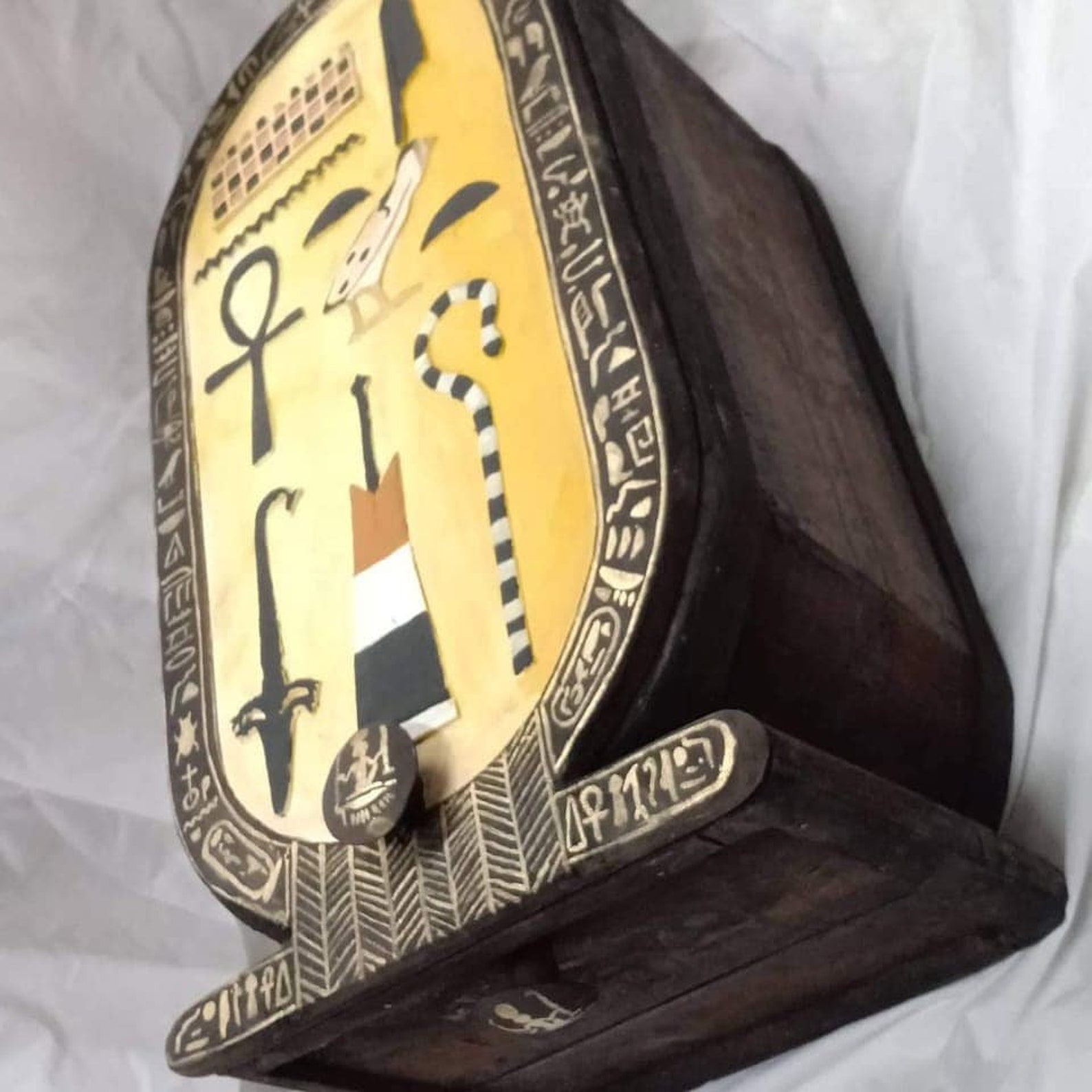 Cartouche Box: King Tutankhamun's Golden Chest a Similar - Etsy Canada
