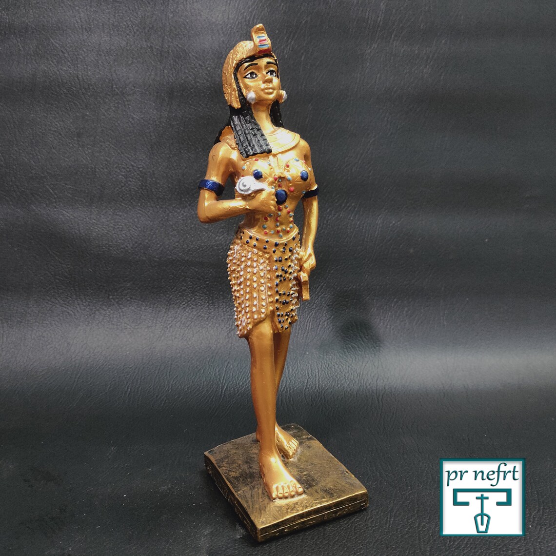 A distinctive statue of the beautiful Queen Cleopatra is | Etsy