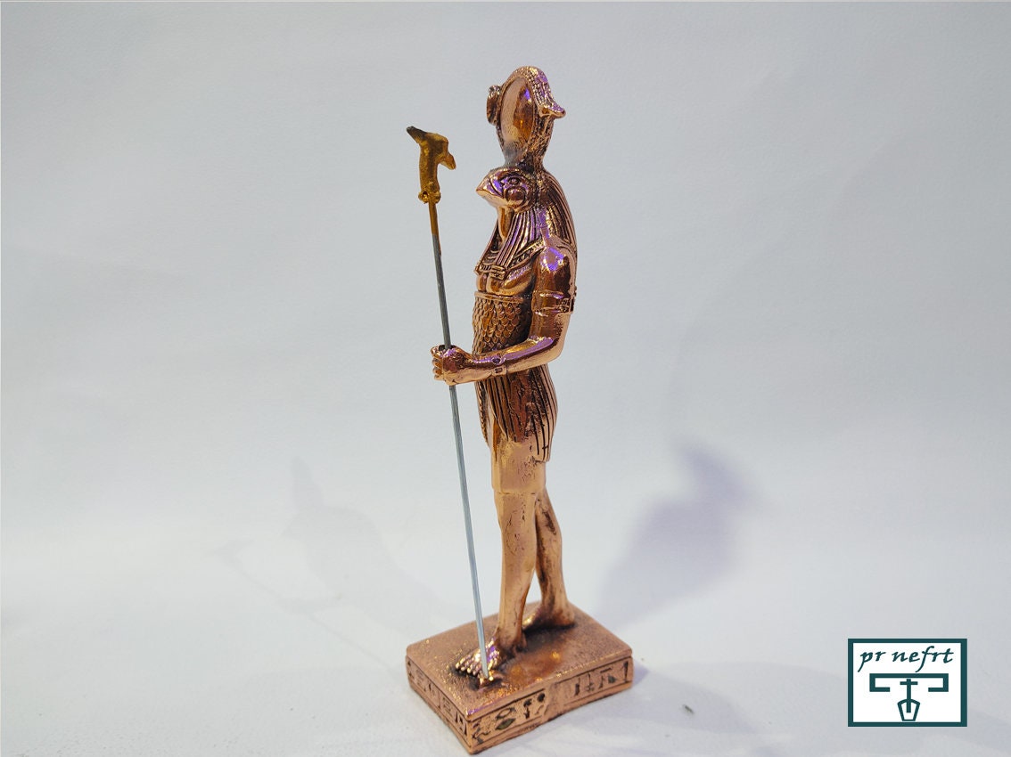 Una rara estatua de cobre del dios Ra. Hecha a mano en Egipto. - Etsy ...