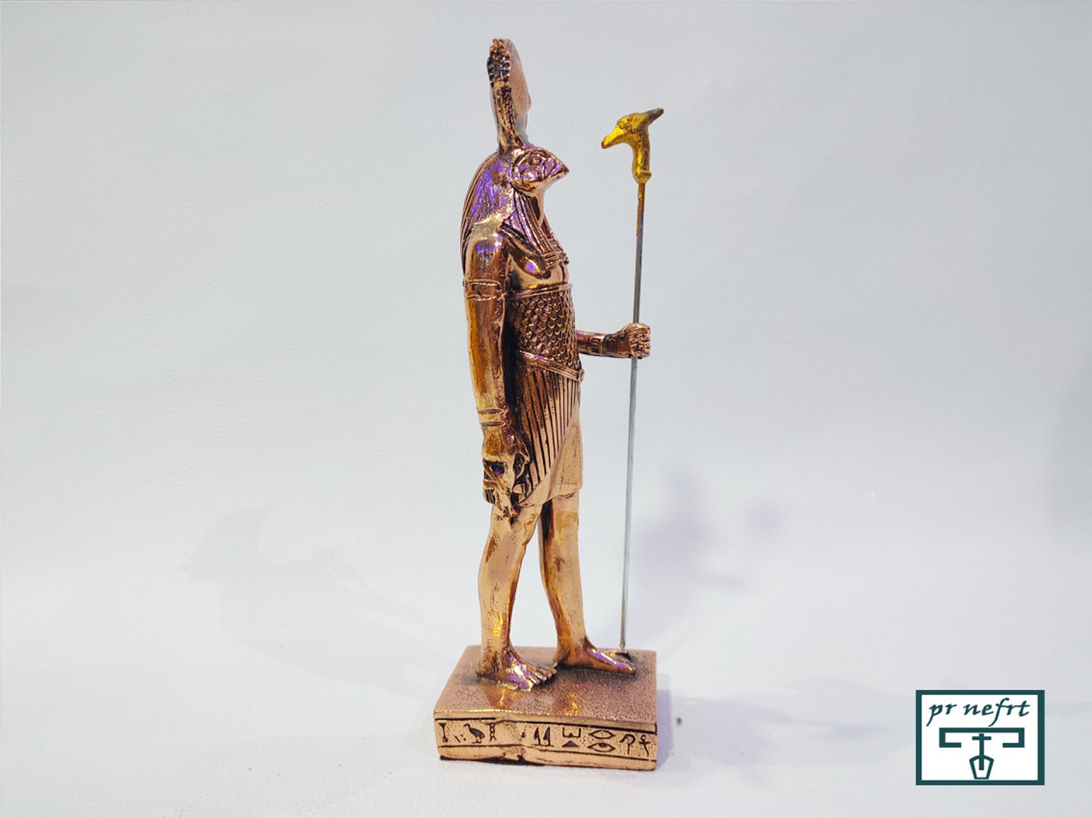 Una rara estatua de cobre del dios Ra. Hecha a mano en Egipto. - Etsy ...