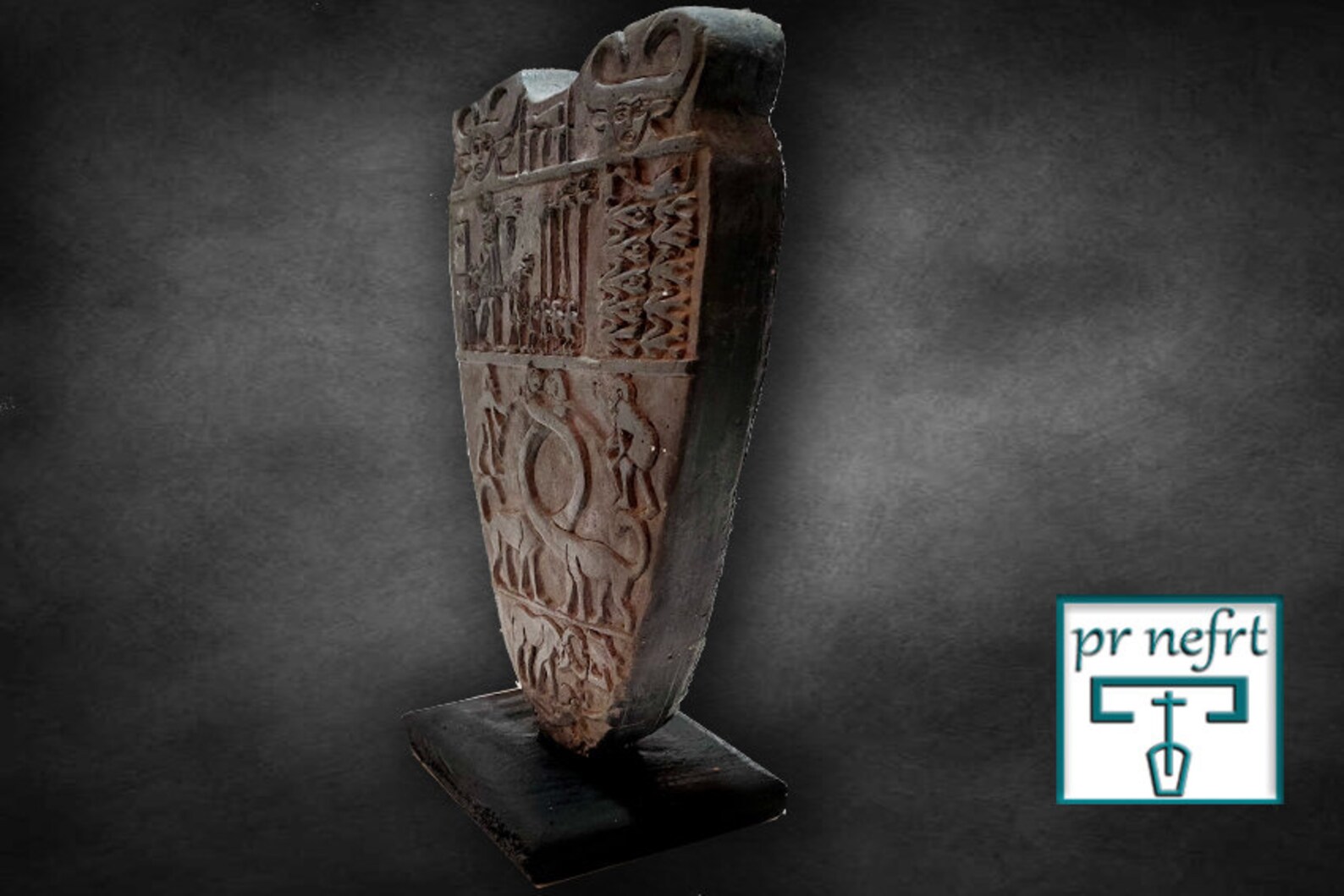 Narmer Palette Depicts the Unification of the Two Lands. Ancient Egypt ...