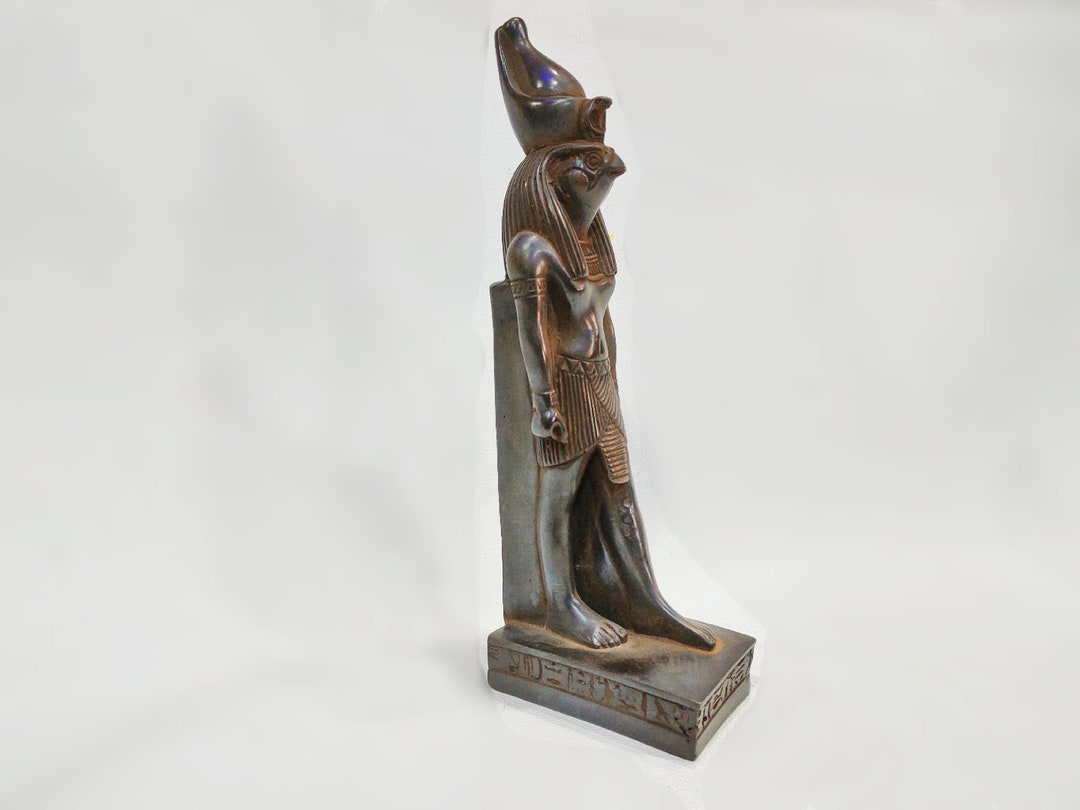 Statue of Horus, a Distinctive Statue in Black Brilliantly Made in ...