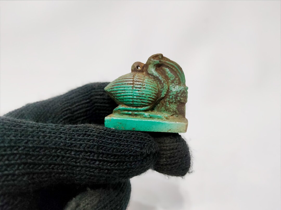 Egyptian Statue of Thoth. Moon God. God of Writing and Wisdom. Djehuti ...