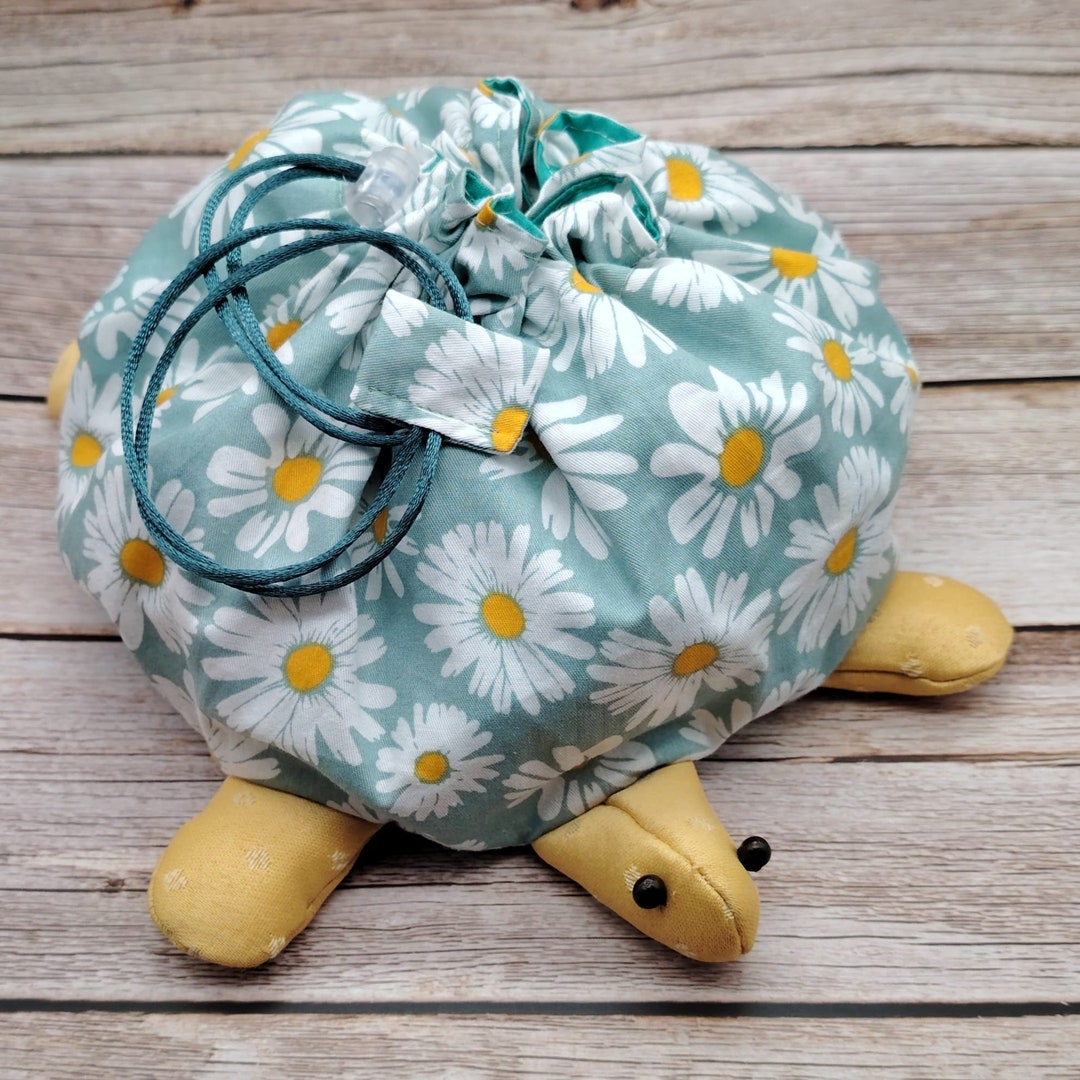 Fabric Turtle Bag Fabric Turtle Pouch Daisy Patterns - Etsy Canada