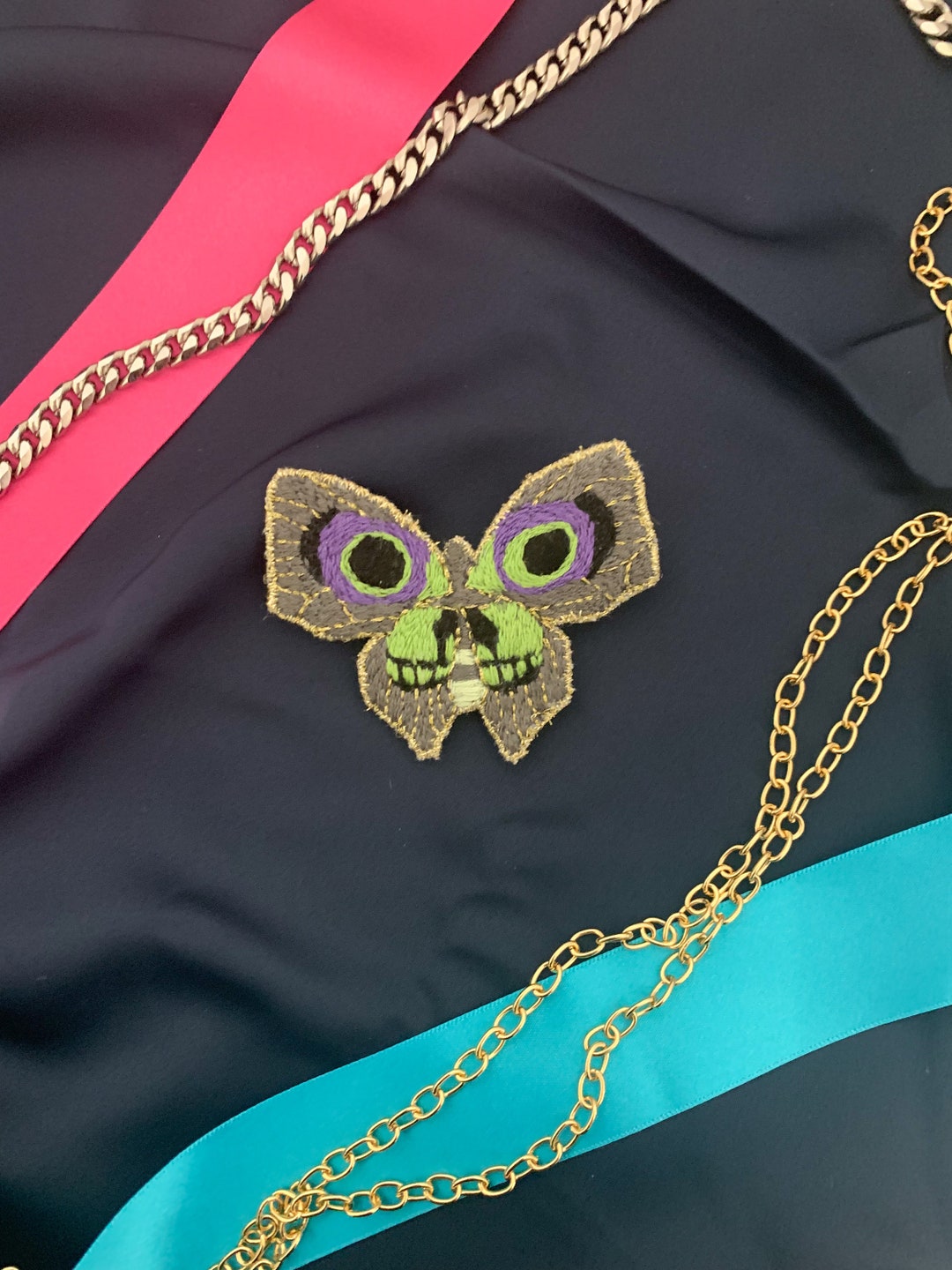 Brooch - Hand Embroidered - Embroidery - League of Legends - Jinx ...