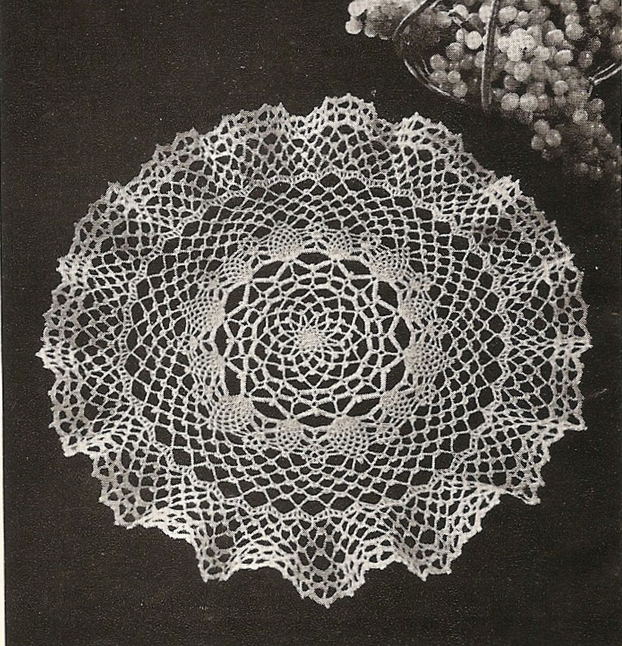 Vintage Crochet Ruffled Doilies Patterns 1940's***pdf Instant Digital ...