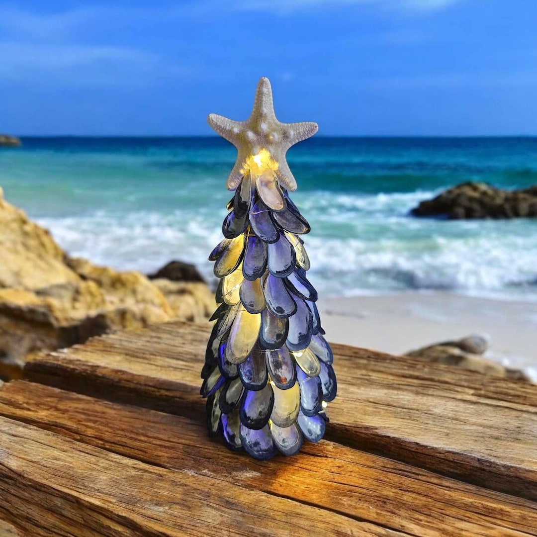 Mussel Shell Christmas Tree: Lighted Beach Decor With Starfish - Etsy