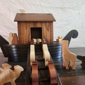 Wooden Noah's Ark Toy Set - Etsy