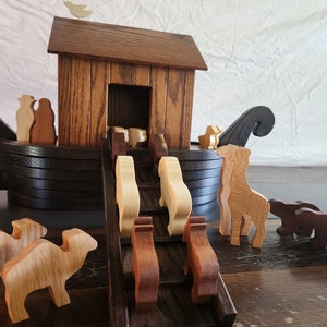 Wooden Noah's Ark Toy Set - Etsy