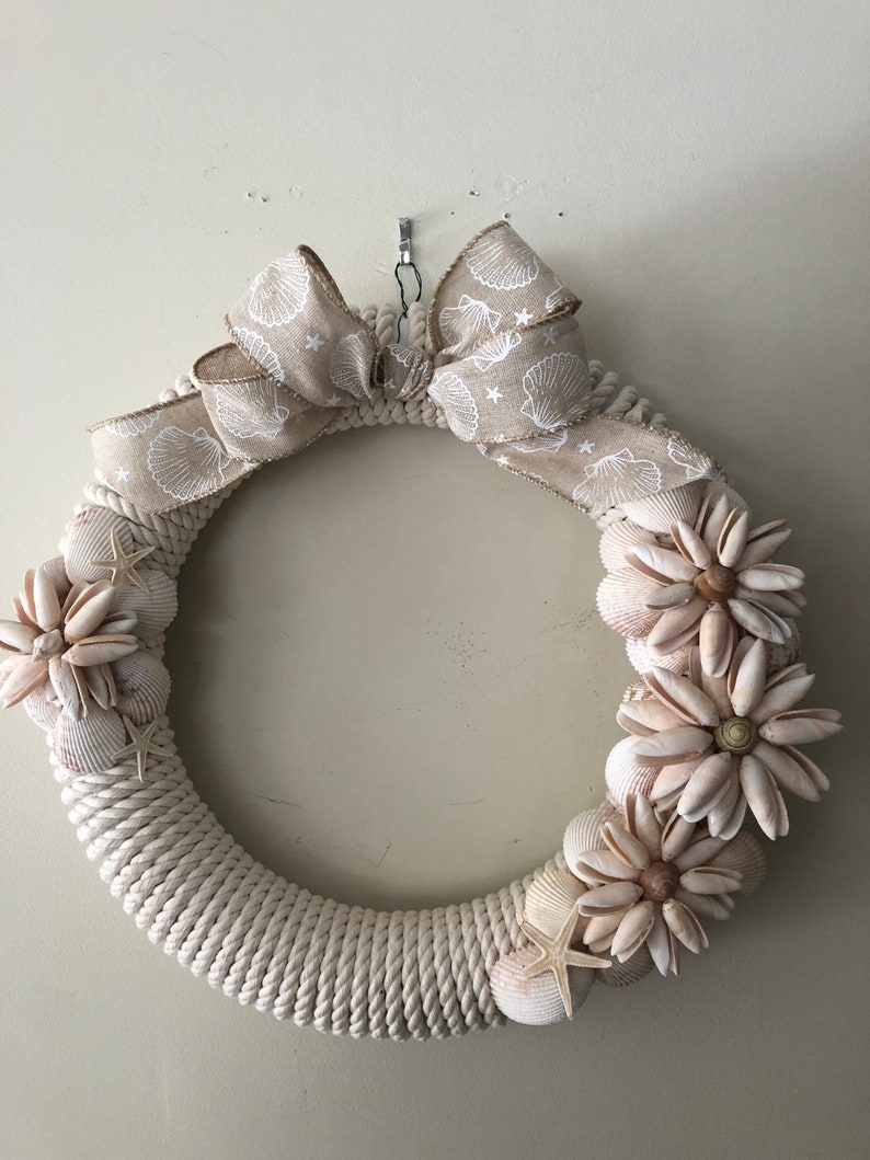 15 Inch Shell and Rope Wreath - Etsy