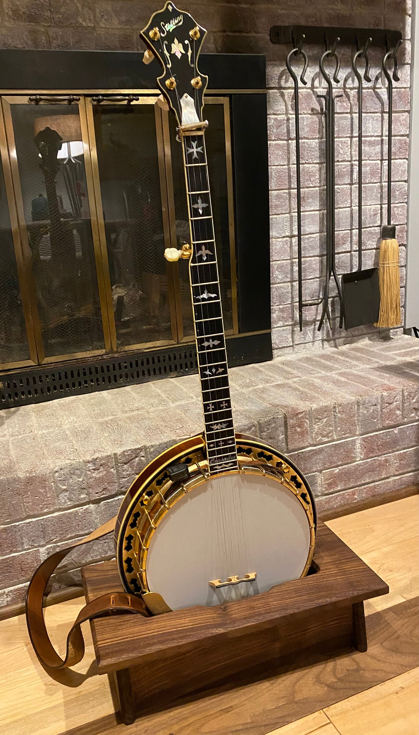 Banjo Stand for Resonator Banjo - Etsy