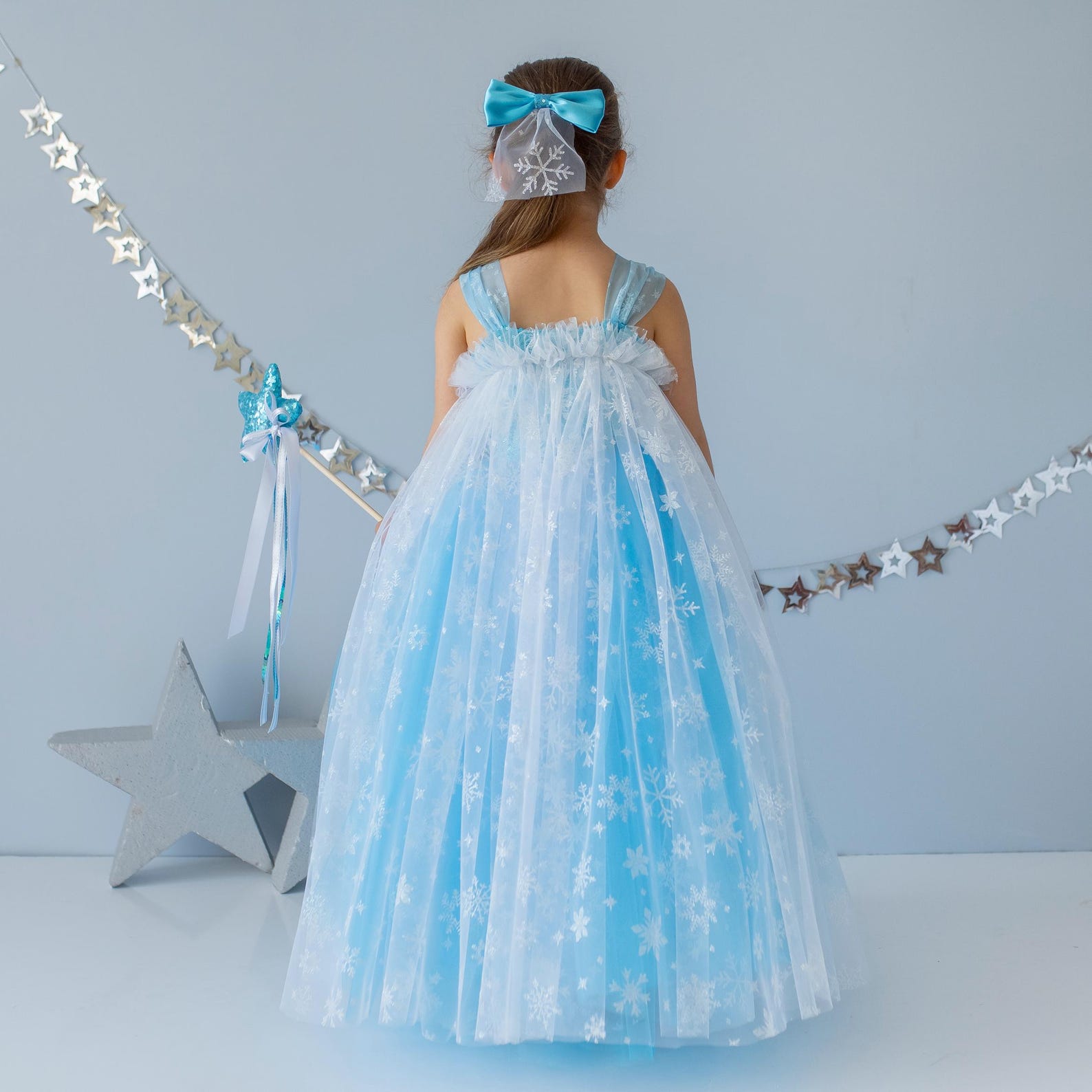 Elsa Princess Costume: Frozen-inspired Dress for Girls Birthday Party ...