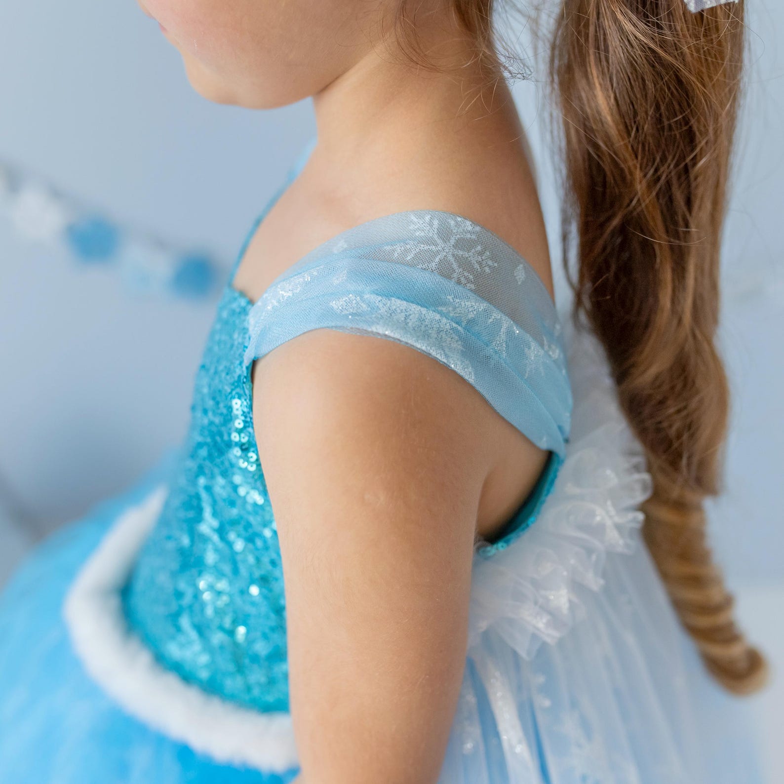 Elsa Princess Costume: Frozen-inspired Dress for Girls Birthday Party ...