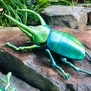 Giant Realistic Insect Stag Rhino Beetle Colossal Bug Ginormous Giant ...