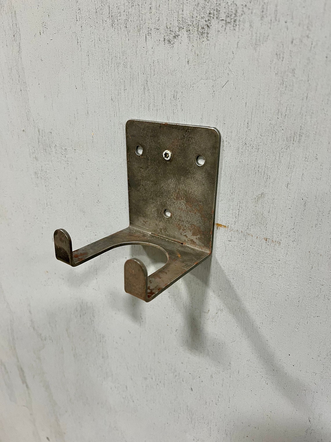 Yard Tool Hanger - Etsy