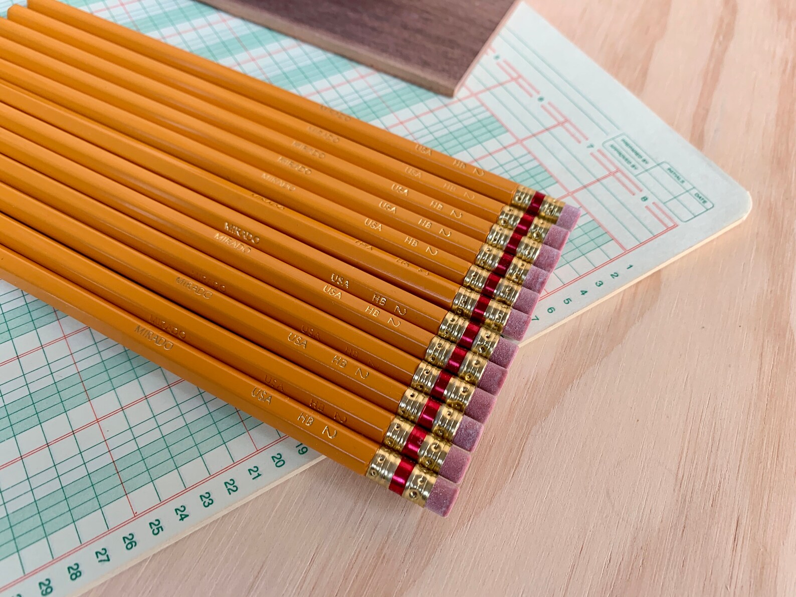 Vintage Mirado HB No 2 Pencils Dozen Etsy Vintage Mirado HB No 2 Pencils Dozen Etsy
