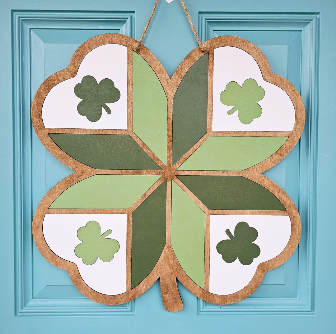 Barn Quilt Clover Door Hanger | St. Patrick's Day Lucky Clover Door ...