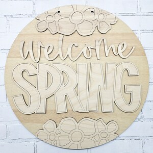 Welcome Spring Flowers Door Hanger | Spring Porch Decor | DIY Spring ...