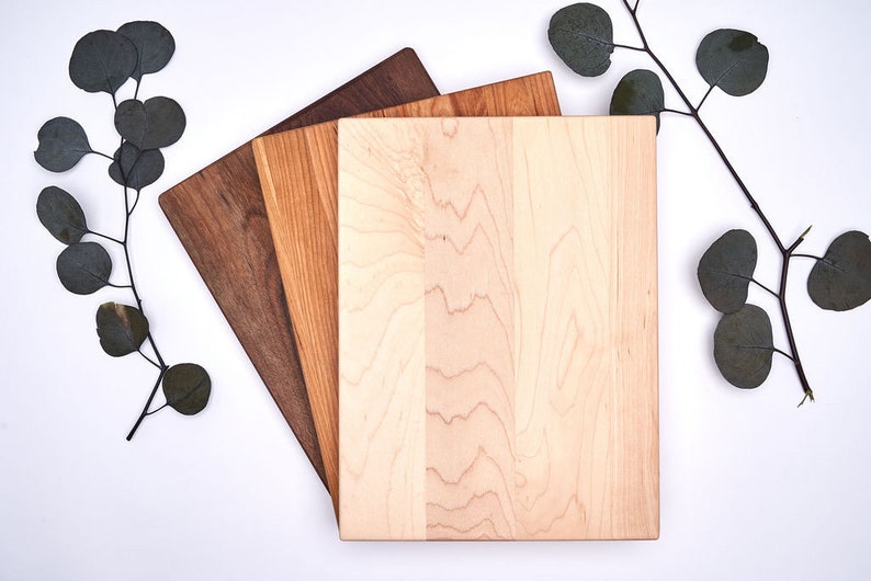 Last Name Cutting Board Custom Bread Board Unique Serving - Etsy